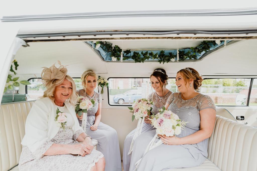 Meet the Campers – Logybear Campervan